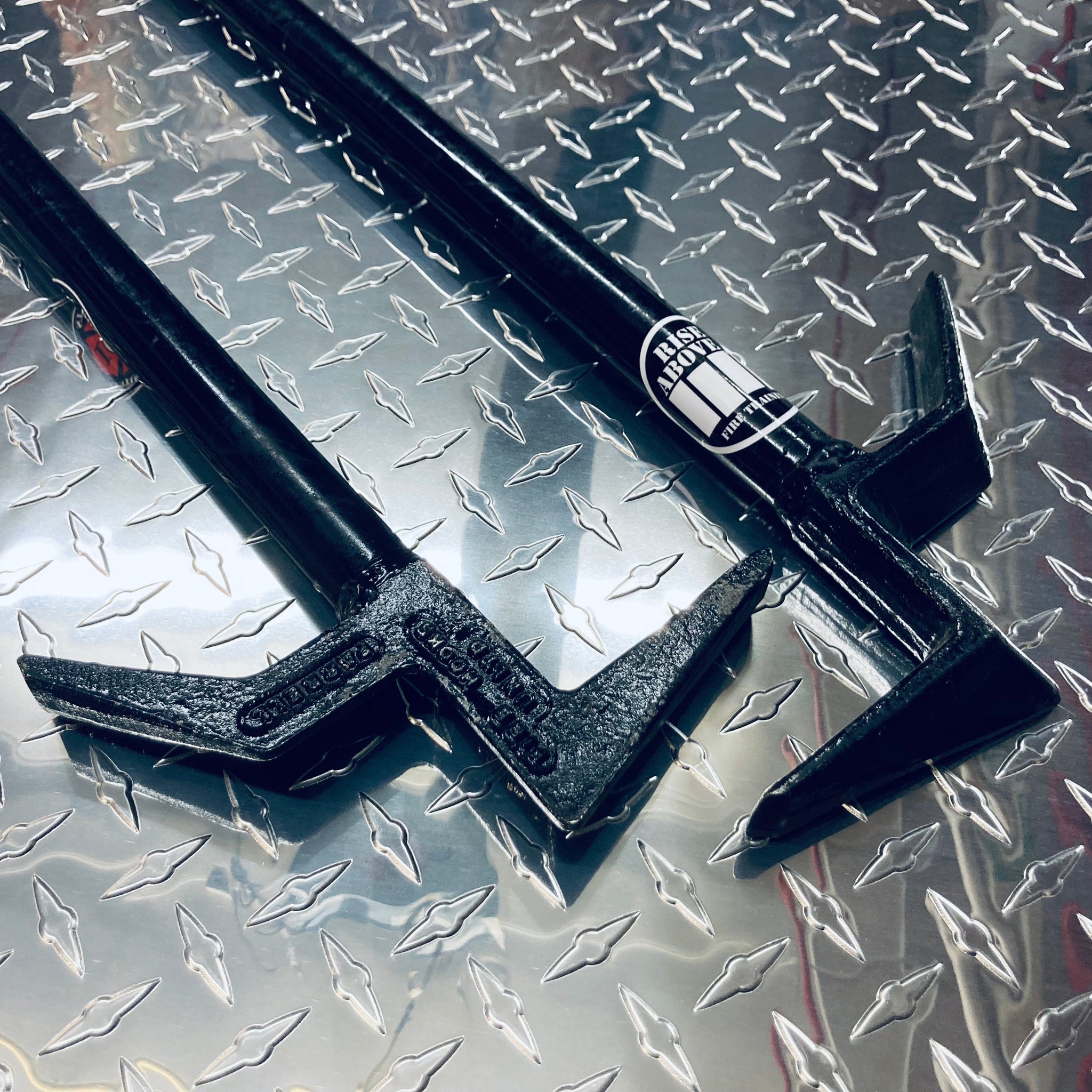 The NY ROOF Hook – Two Devils Tools